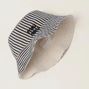 Miu Miu Reversible Bucket Hat With Pouch - Beige/Baltic Blue